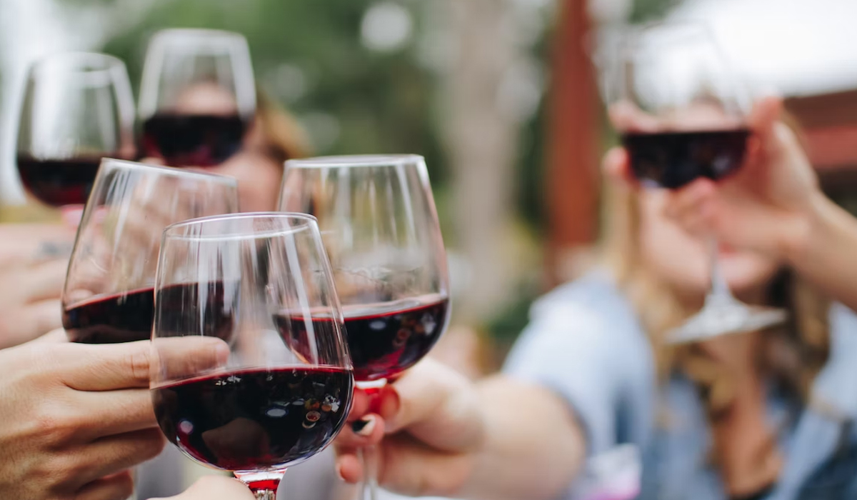 Red Wines to Serve Chilled for Summer | Blog | Advintage